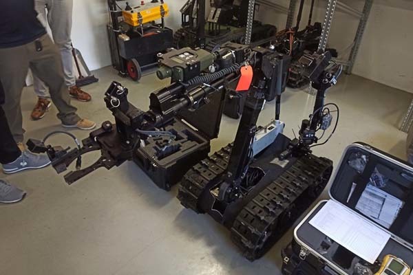 EOD COE representatives visit the 15th Engineer Regiment in Bechyně ...